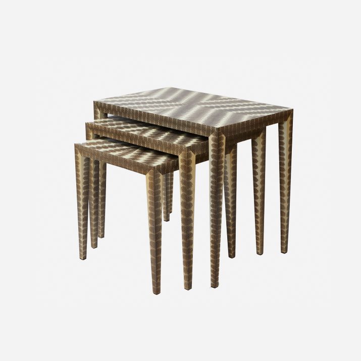 Nest of Tables (Snake skin) - Art Resources